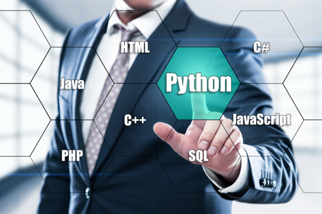 【初心者向け】今注目されているPythonとは一体？ | CodeCampus
